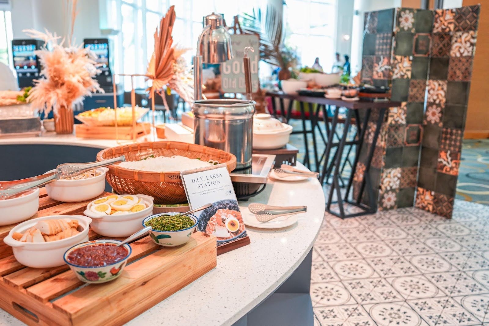 1-for-1 Dining Deals with DBS/POSB cards | The Blue Tiffin | epicure ...